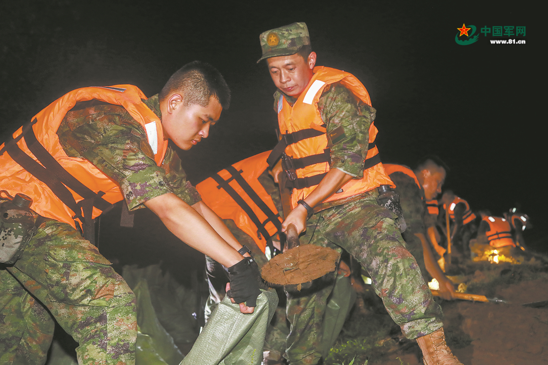 PLA troops conduct emergency rescue in flood-stricken areas - China Military