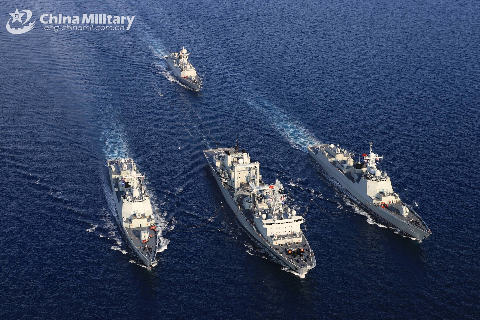 Naval vessels in maritime training - Photos China - 中国军网（英文版）